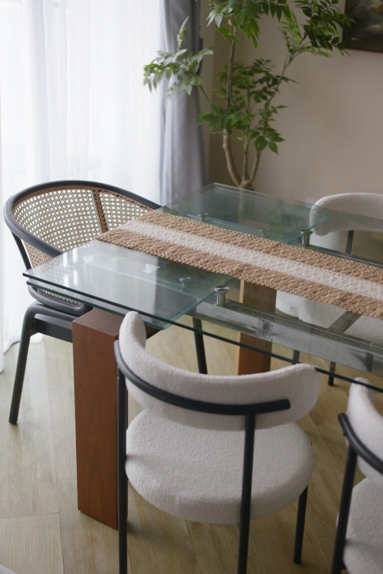 How To Style A Dining Table When Not In Use [10 Simple Ideas!]