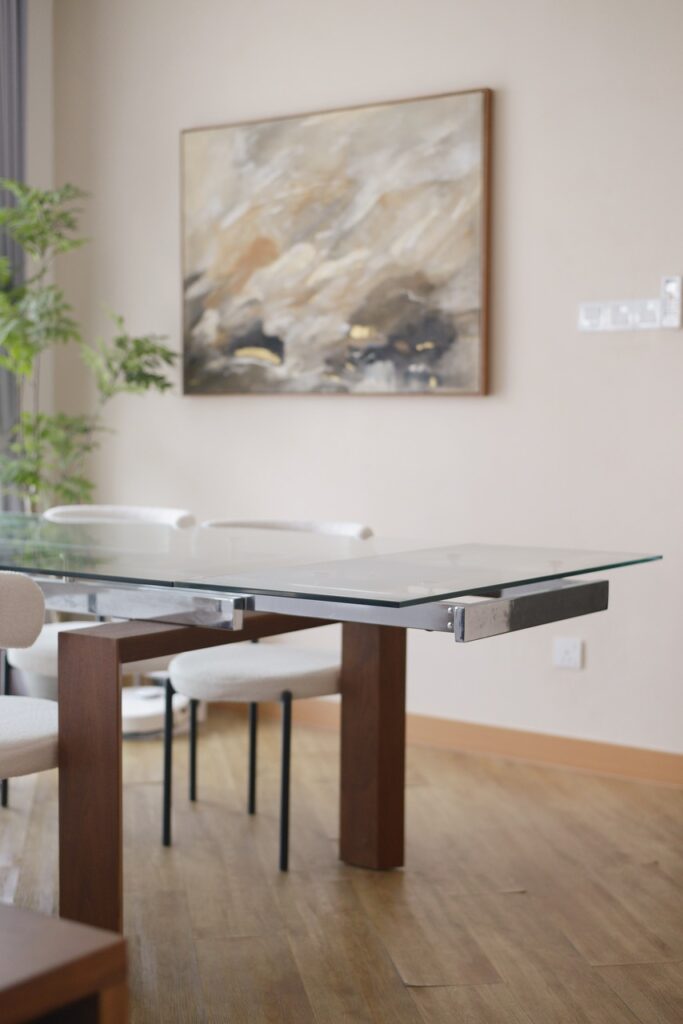 Pros & Cons Of Glass Dining Table: 7 Years Of Honest Experience!